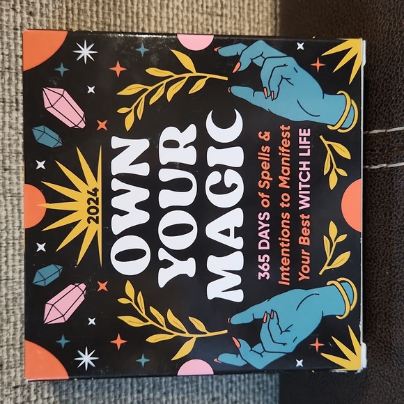 Everyday Calendar | Office | New Own Your Magic Pull Everyday Calendar ...